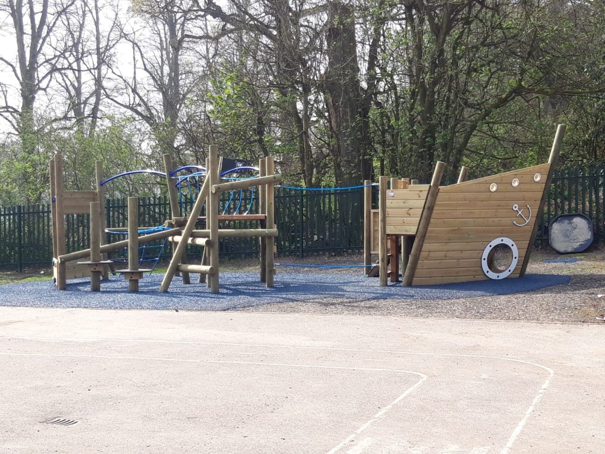 A brand new primary school climbing frame design: The Shipwreck ...