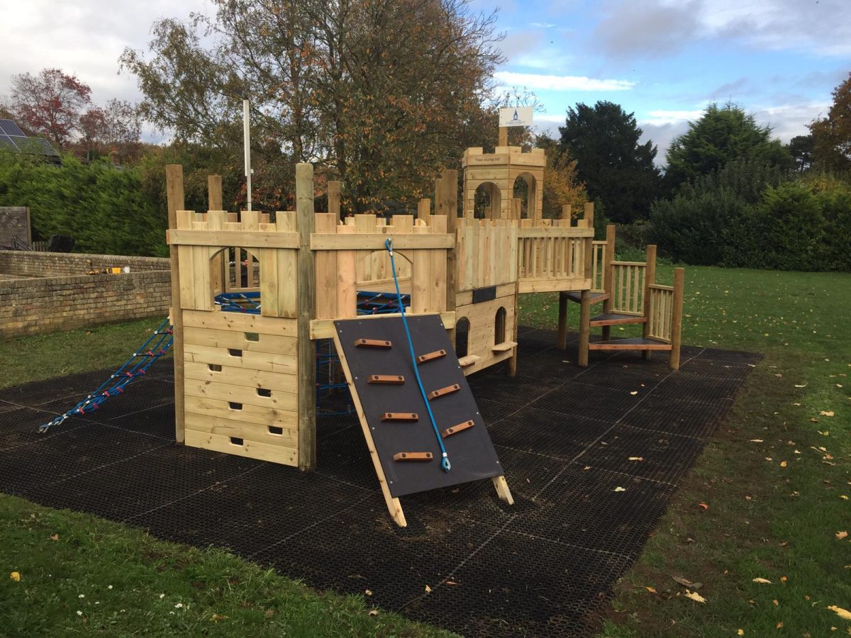 Bespoke timber castle installed in Bedfordshire - Setter Play